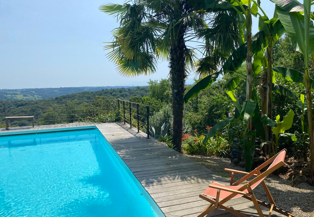 Maison Castaings - Prestige and Charming accommodation in Lucq-de-Béarn ...